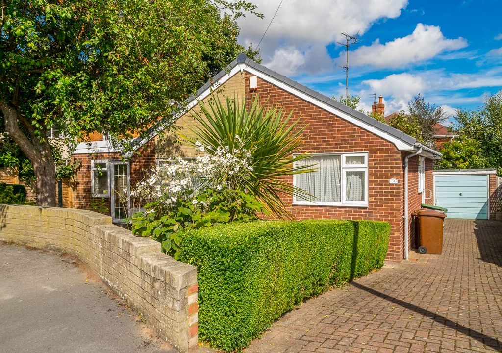 2 Bed Detached Bungalow For Sale In Woodlands Horbury Wakefield Wf4