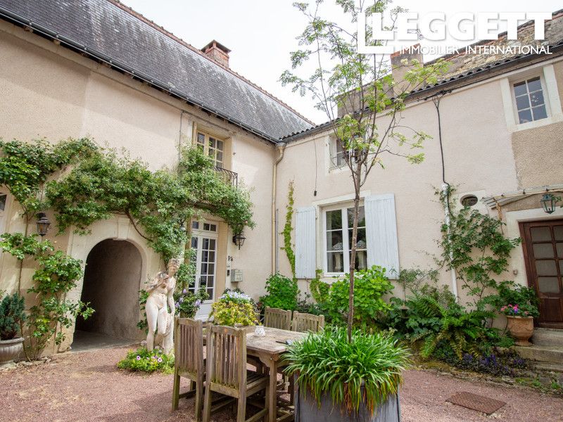 3 bed villa for sale in Richelieu, Indre-Et-Loire, Centre-Val De Loire ...