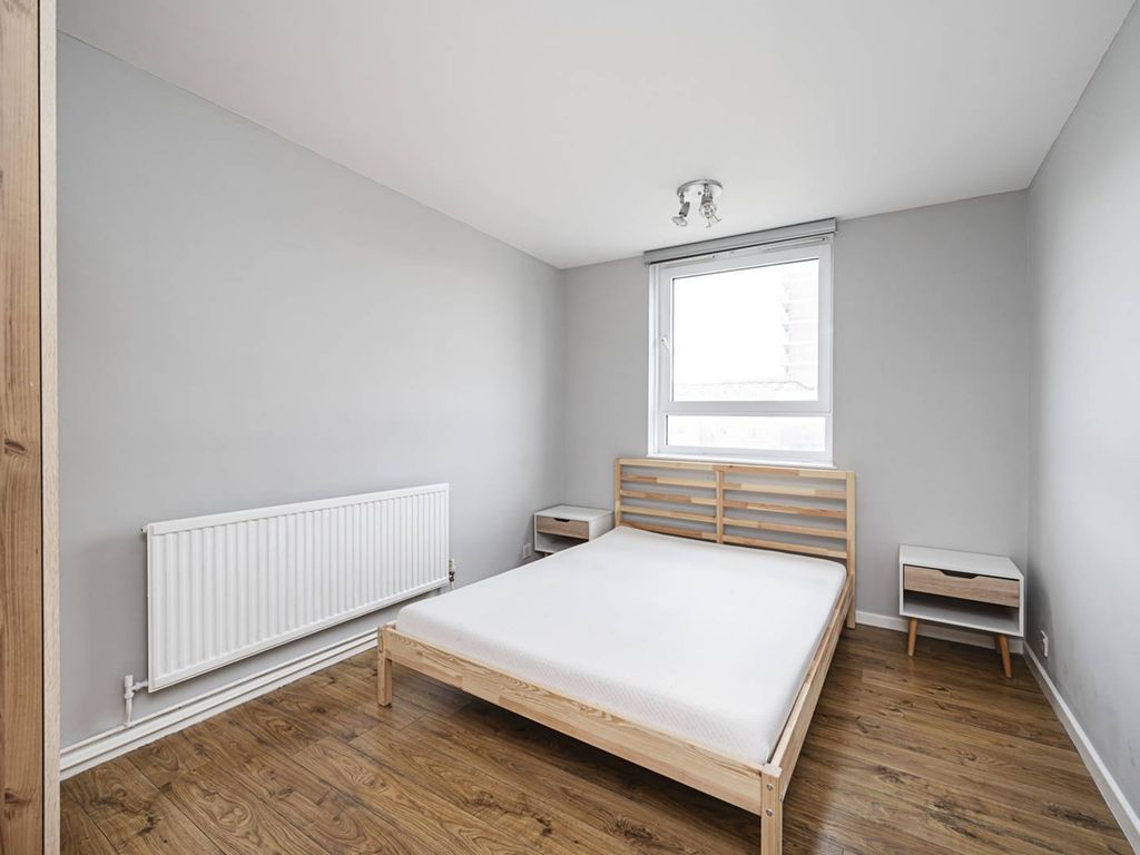 1 bed flat to rent in Gascoigne Place, Shoreditch, London E2, £2,300 ...