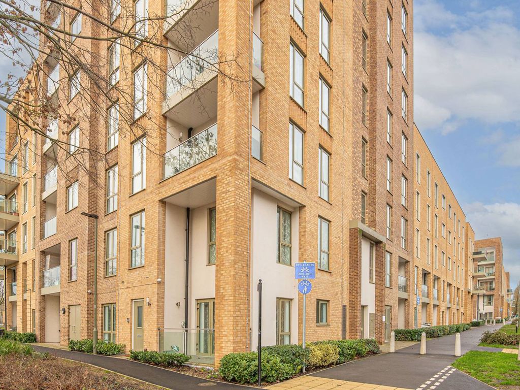 1 bed flat for sale in Grahame Park Way, Colindale, London NW9, £ ...