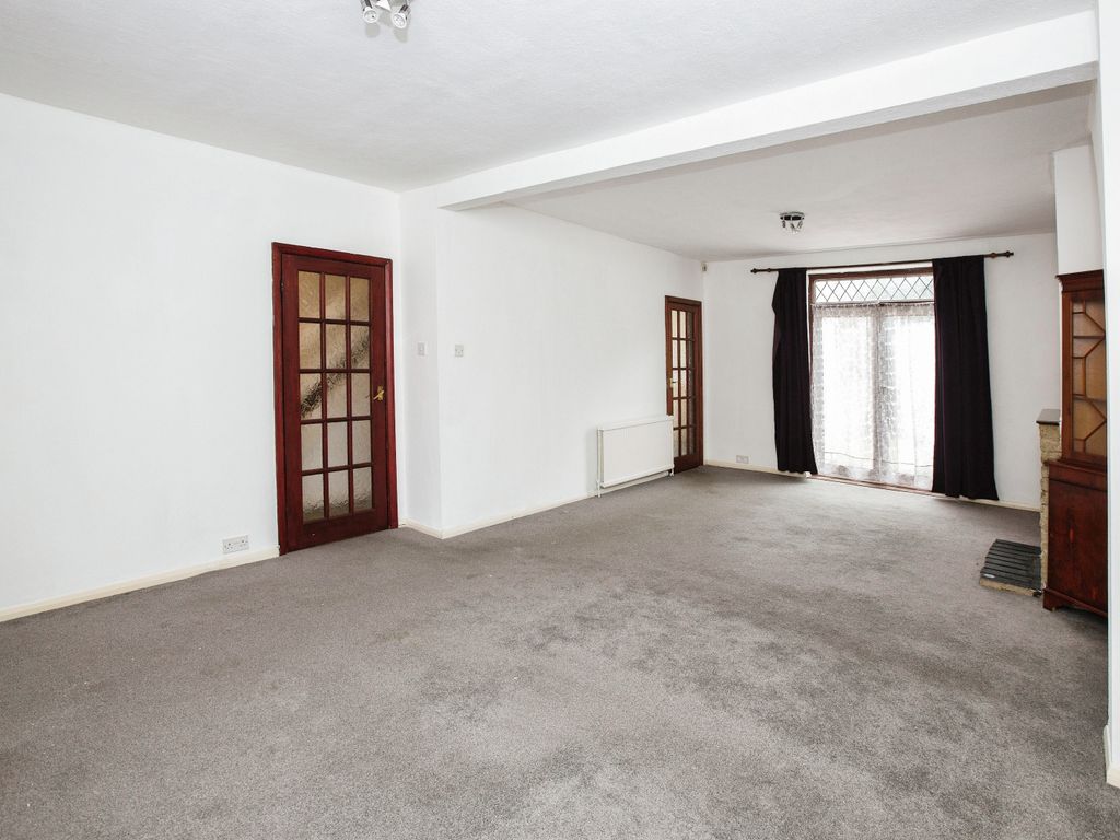 3 bed terraced house to rent in Billet Road, London E17 - Zoopla