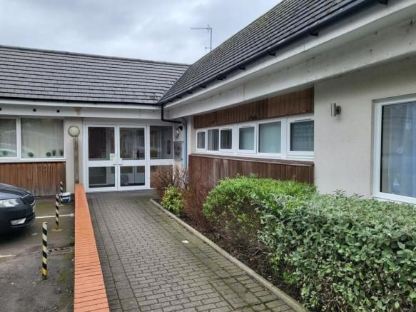 1 bed flat for sale in Mount Pleasant, Batchley, Redditch B97 - Zoopla