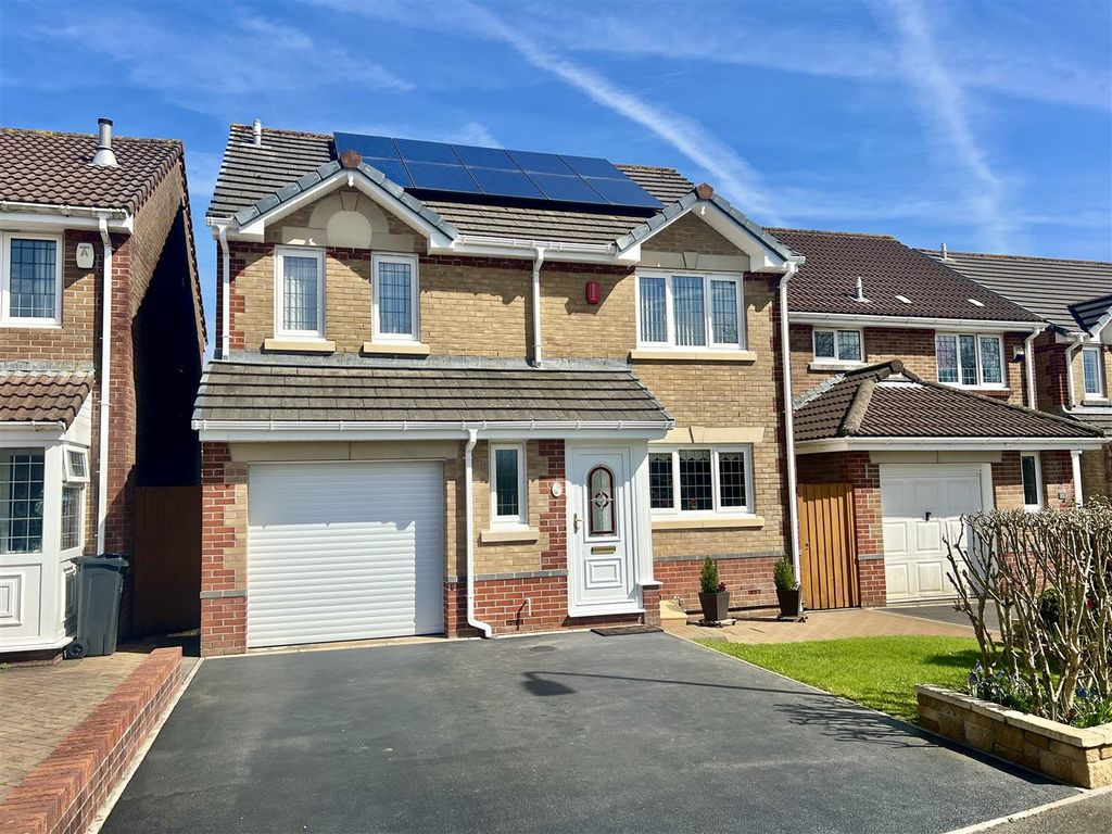 4 bed detached house for sale in Cameron Way, Plymouth PL6, £450,000 ...