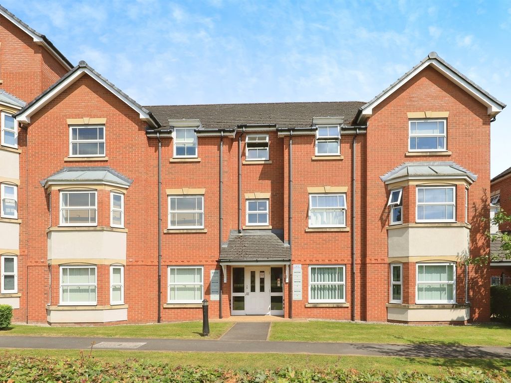 2 bed flat for sale in Trefoil Gardens, Amblecote, Stourbridge DY8, £ ...
