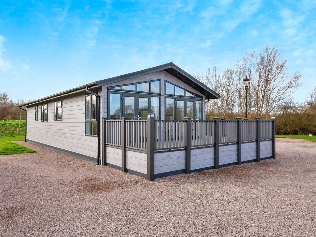 3 bed lodge for sale in Wagtail Country Park, Cliff Lane; Marston ...