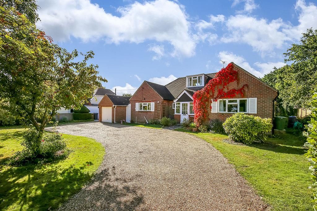 4 Bed Detached House For Sale In Salisbury Road Broughton Stockbridge