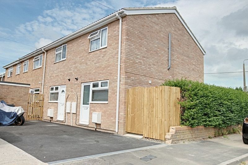 2 bed terraced house to rent in Fleur-De-Lys Drive, Southwick ...