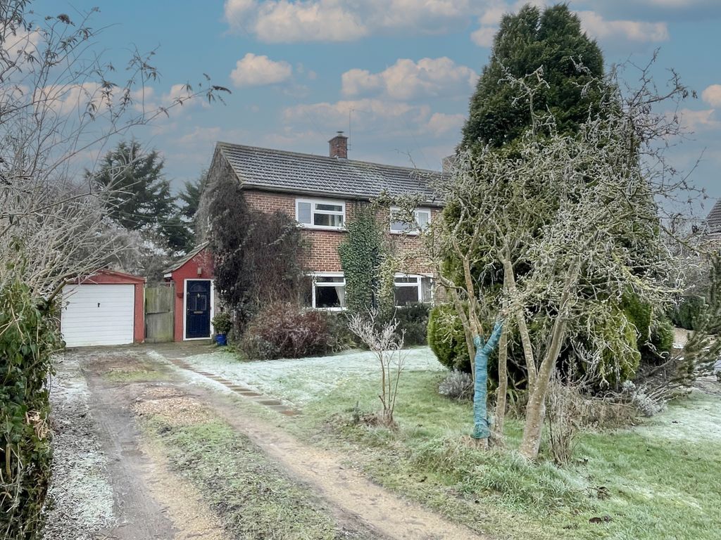 3 bed semi-detached house for sale in Marsh End, Tetsworth, Tetsworth ...