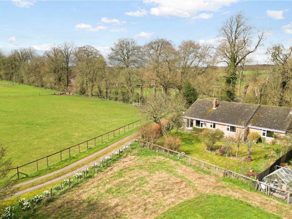 4 bed bungalow for sale in Lockeridge, Marlborough, Wiltshire SN8 - Zoopla