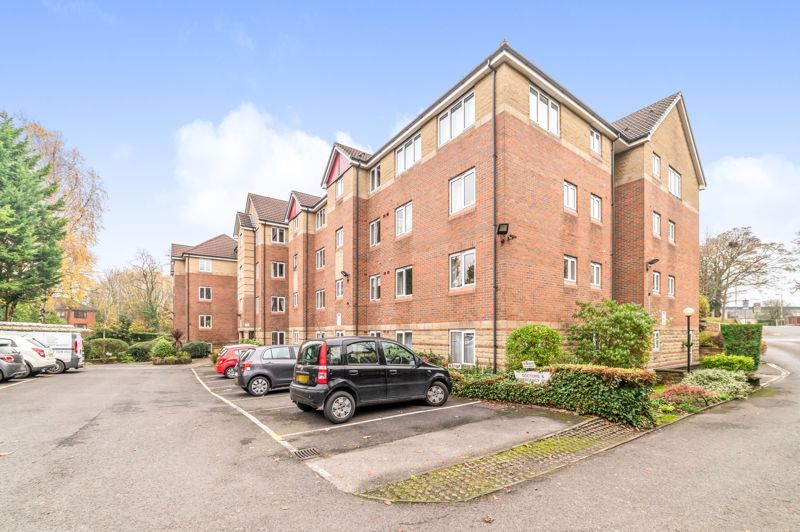 1 bed flat for sale in Brook Court, Manchester M7 - Zoopla
