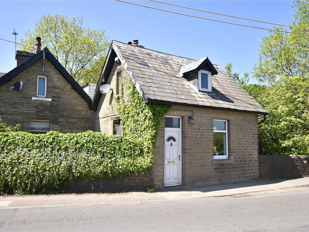 2 Bed Semi Detached House For Sale In Huddersfield Road Meltham