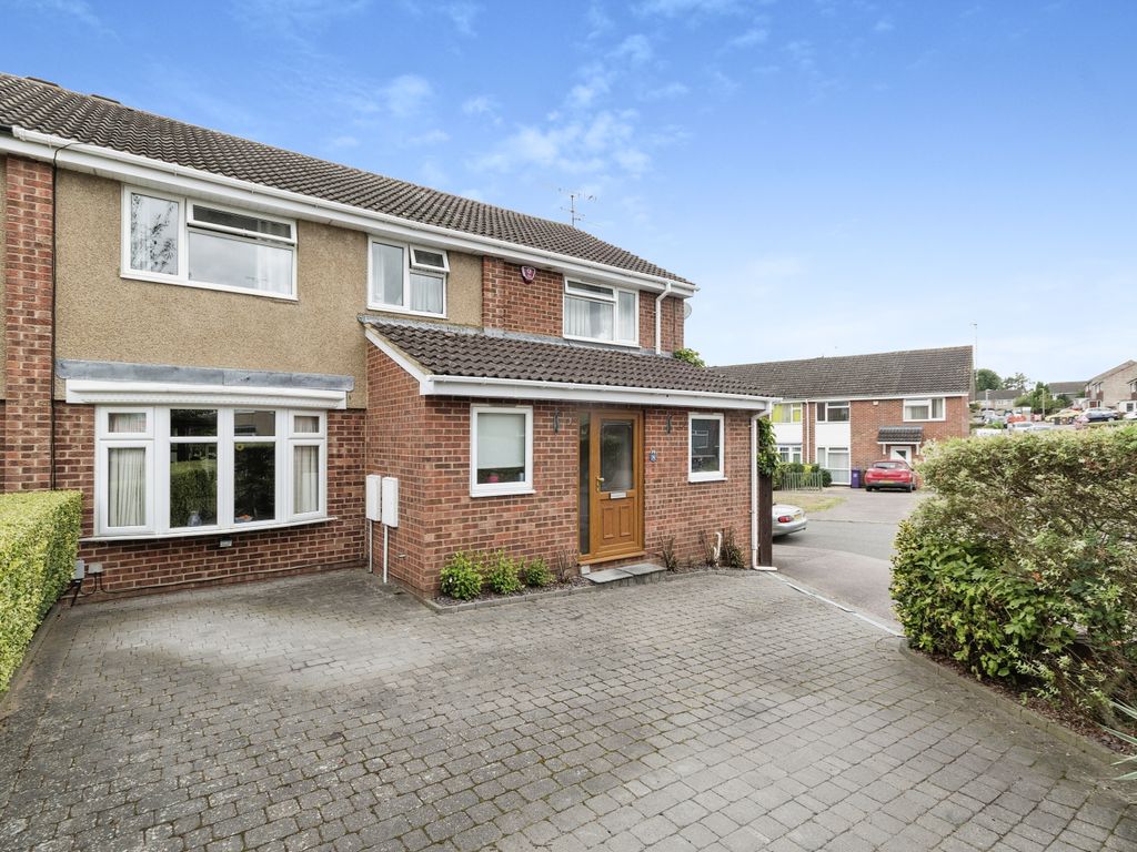 4 Bed Semi Detached House For Sale In Orchard Way Knebworth