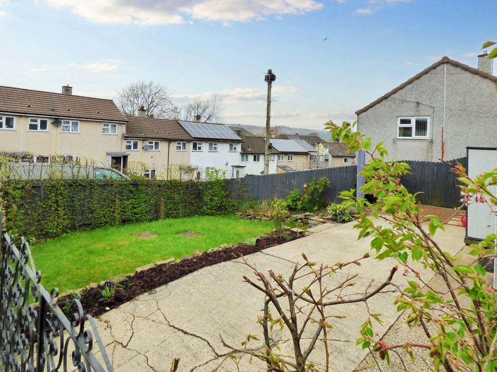 3 bed end terrace house for sale in Heather View, Skipton BD23, £ ...