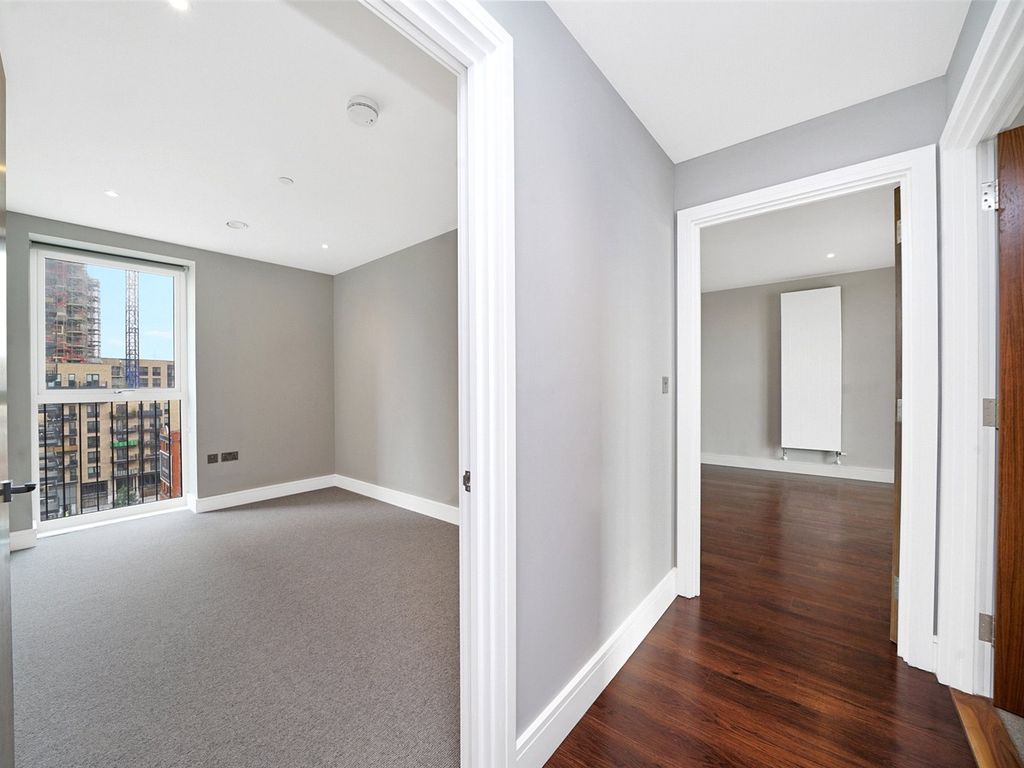 2 bed flat to rent in Samuelson House, Merrick Road, Southall UB2 - Zoopla