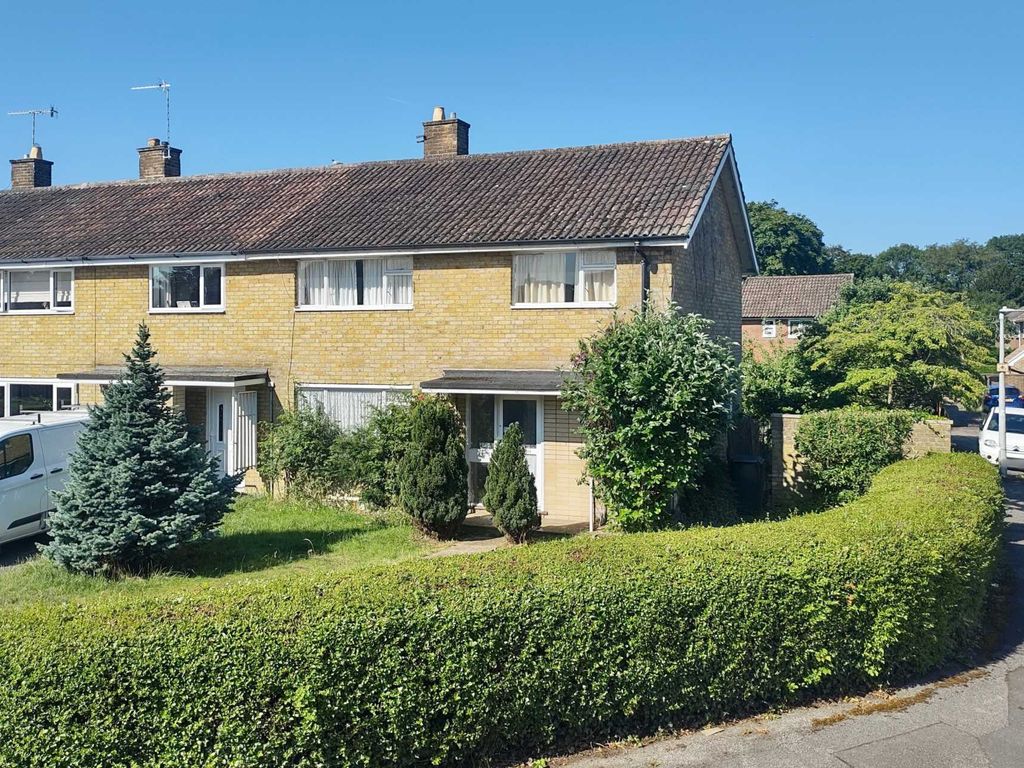 3 bed property for sale in 3 Bed With Garage Widmore Drive, Adeyfield ...