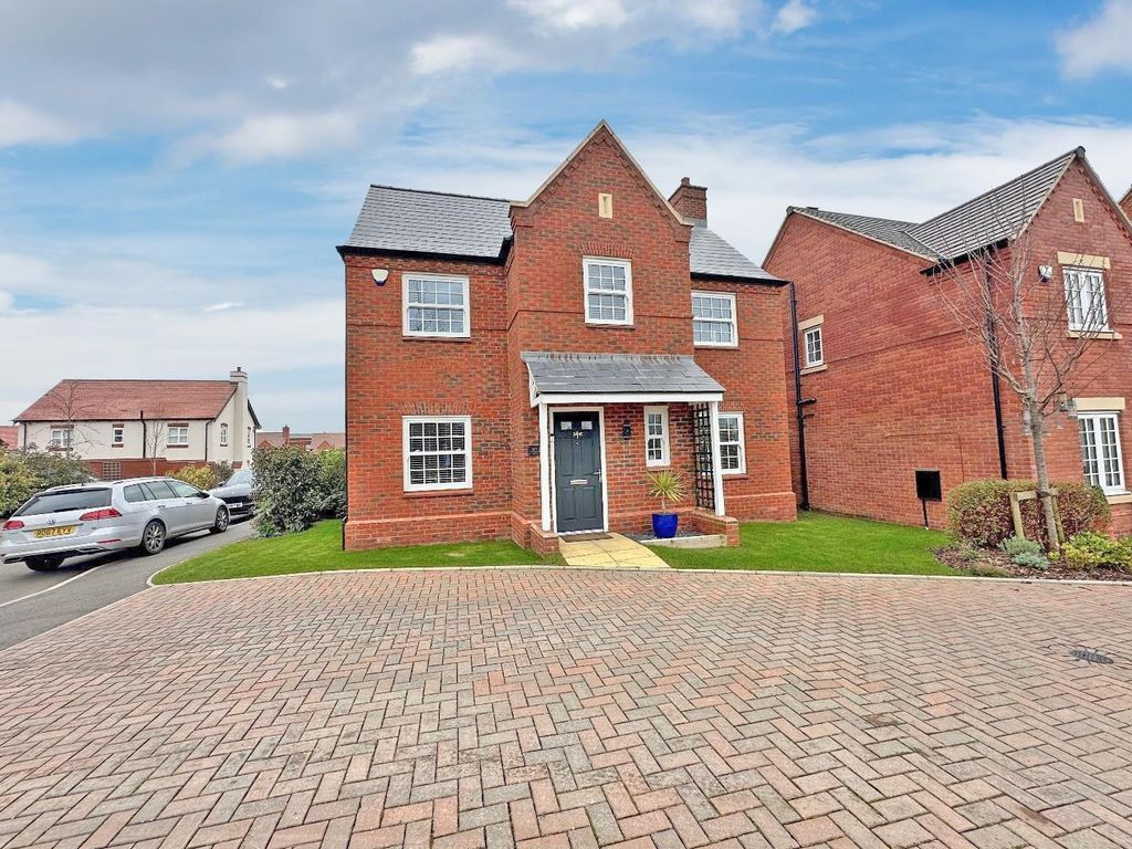4 bed detached house for sale in Maine Street, Houlton, Rugby CV23, £420,000 - Zoopla