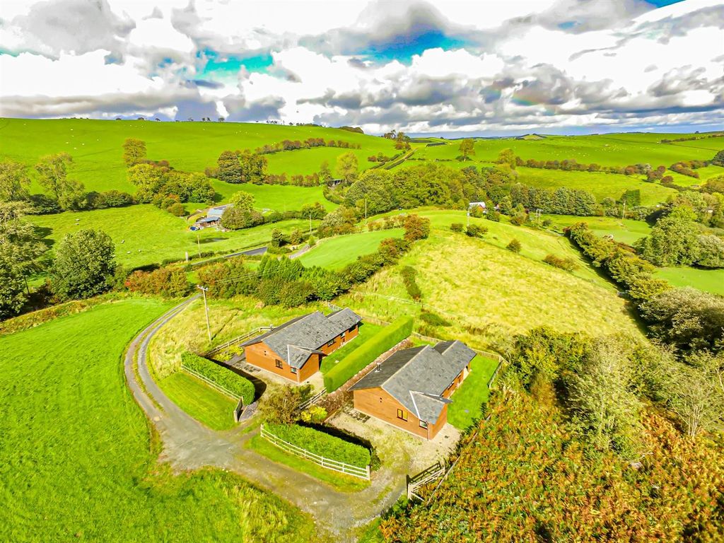 4 bed detached bungalow for sale in Upper Fishpools Lodges, Bleddfa ...