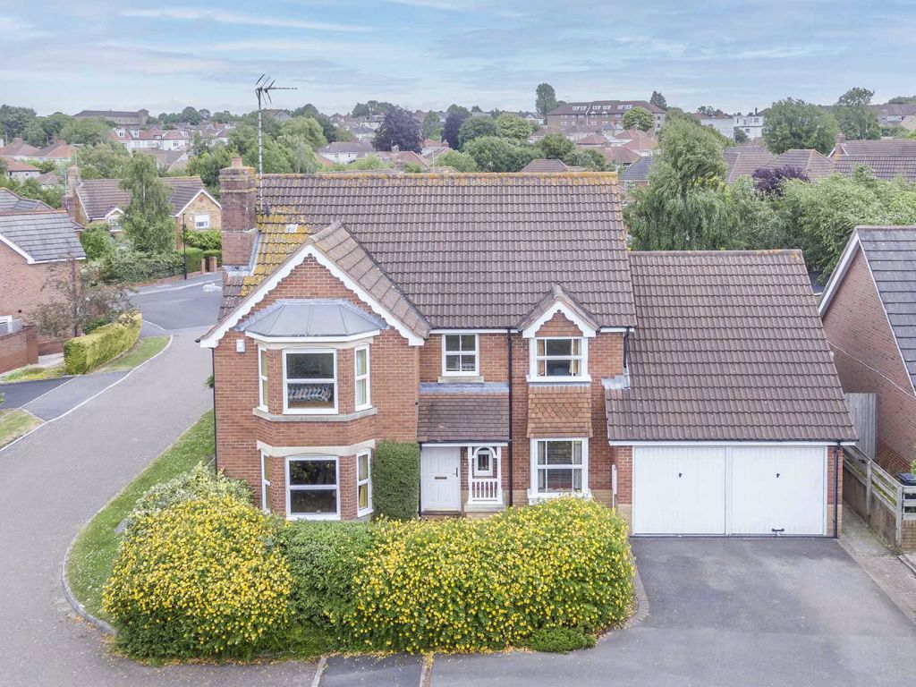 4 bed detached house for sale in Pitlochry Close, Filton Park, Bristol ...