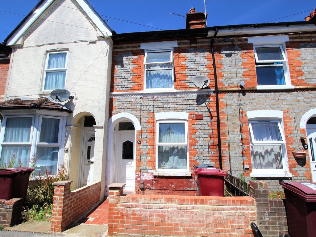 2 Bed Terraced House For Sale In Norton Road Reading Berkshire Rg1