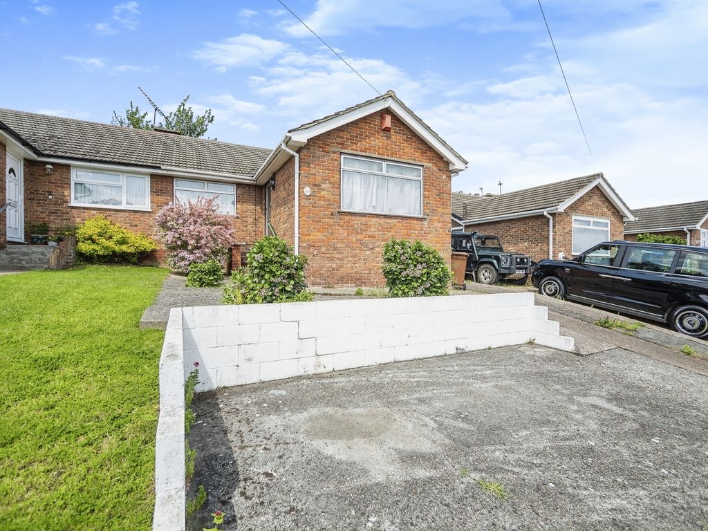 2 bed bungalow for sale in Vidgeon Avenue, Hoo, Rochester, Kent ME3 ...
