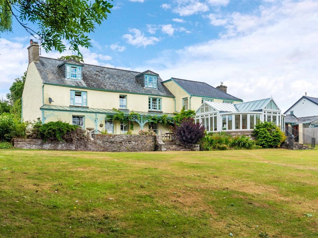 7 bed detached house for sale in Scethrog, Brecon, Powys LD3 - Zoopla
