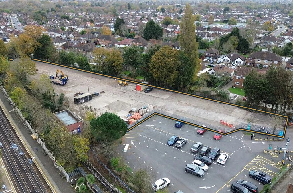 Industrial to let in Field End Road, Ruislip HA4, Non quoting - Zoopla