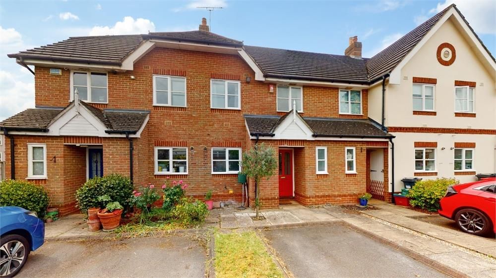 3 bed terraced house for sale in Davies Walk, Isleworth TW7 - Zoopla