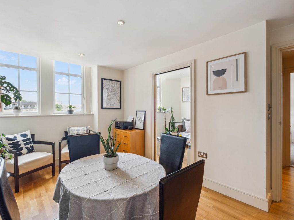 2 bed flat to rent in Marsham Street, London, Westminster SW1P, £2,817 ...