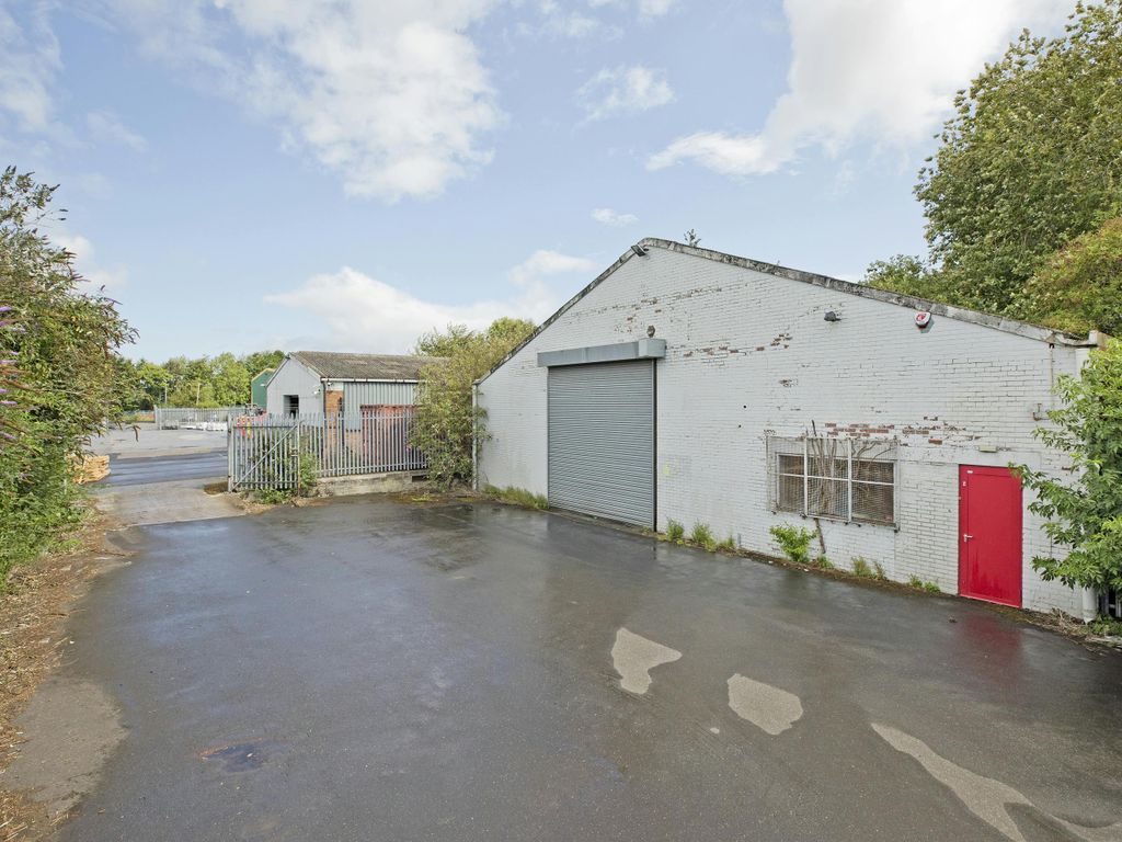 Unit 3, Brown Lane West, Leeds LS11, Industrial to let, Non quoting ...