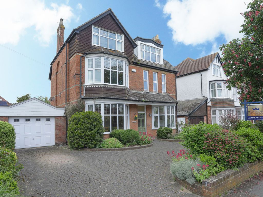 7 bed detached house for sale in Julian Road, Folkestone CT19, £900,000 ...