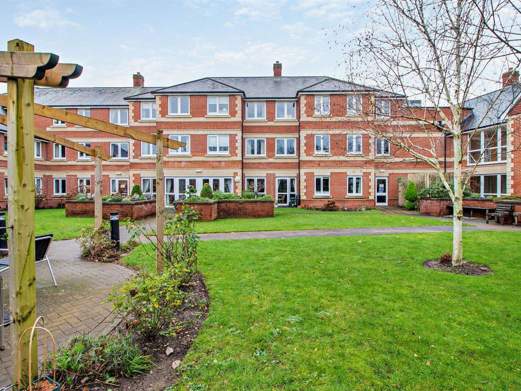 1 bed flat for sale in Thomas Court, Marlborough Road, Cardiff CF23, £ ...