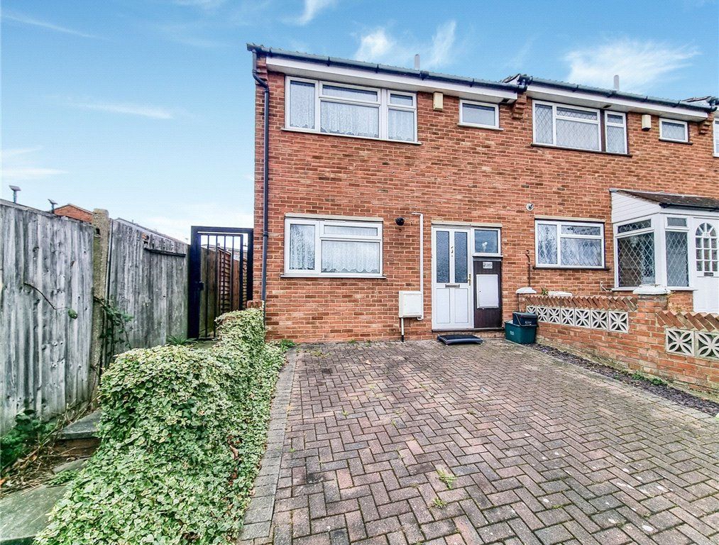 3 bed end terrace house for sale in Chipperfield Road, St Pauls Cray ...