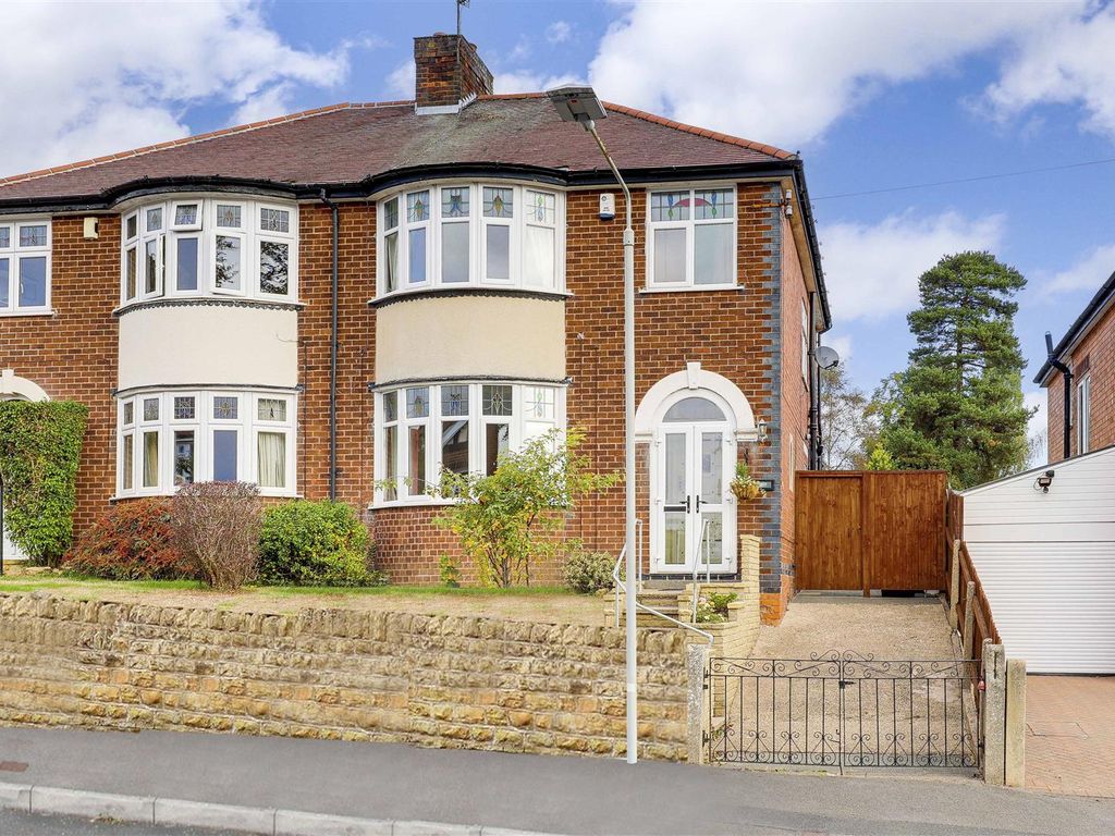 3 Bed Semi Detached House For Sale In The Mount Redhill