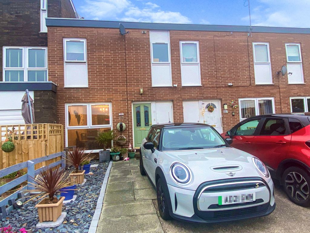 3 bed terraced house for sale in Roche Court NE38 - Zoopla