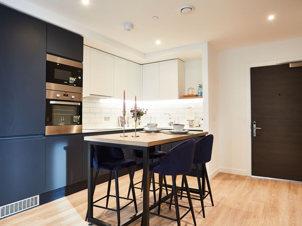 2 bed flat to rent in 7 Symphony Park, Manchester M1 - Zoopla