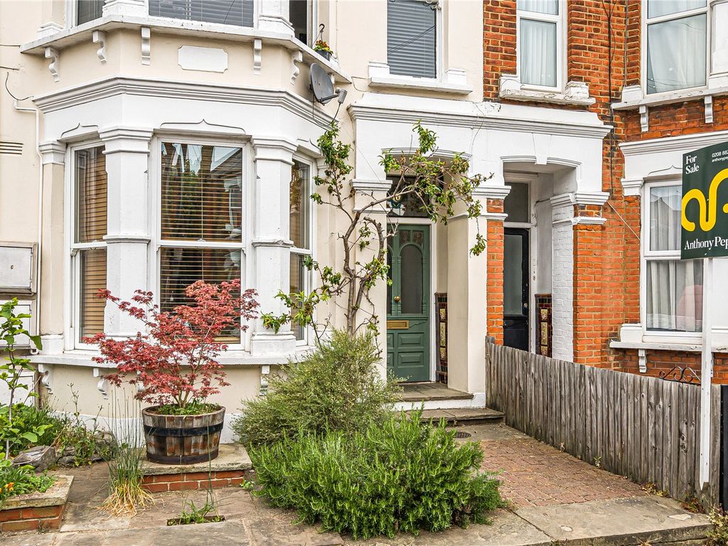 1 bed flat for sale in Park Avenue, Palmers Green, London N13 - Zoopla