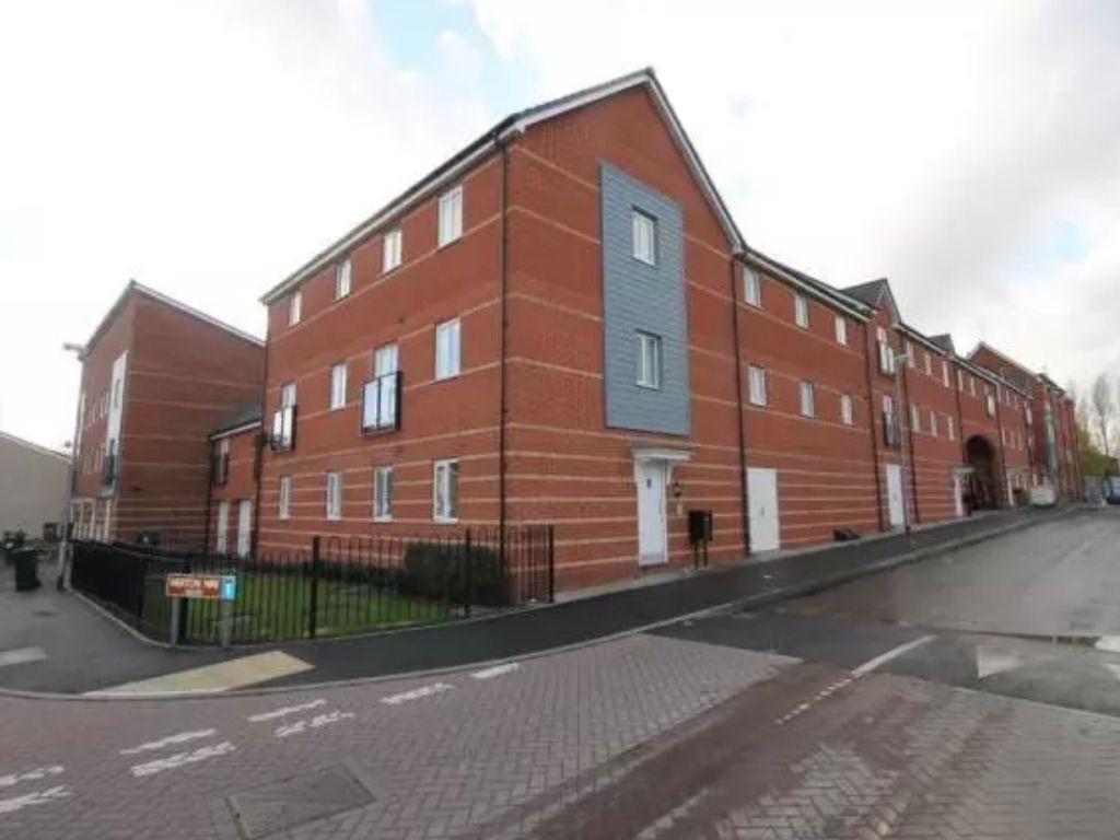 2 bed flat for sale in Merton Way, Walsall WS29Hg WS2 - Zoopla