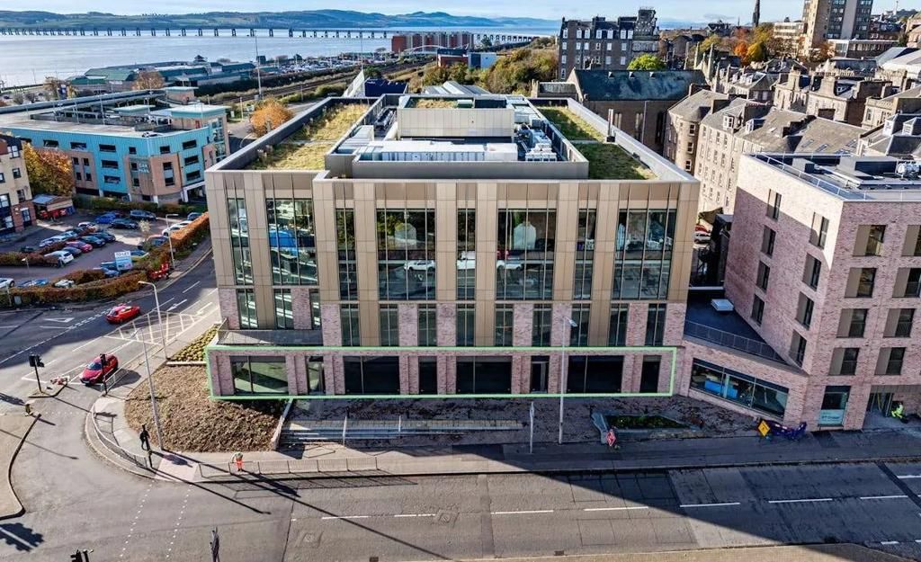 2 Greenmarket, Dundee DD1, Retail premises to let, Non quoting - Zoopla