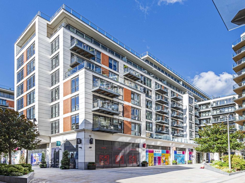 2 bed flat to rent in Longfield Avenue, London W5 - Zoopla
