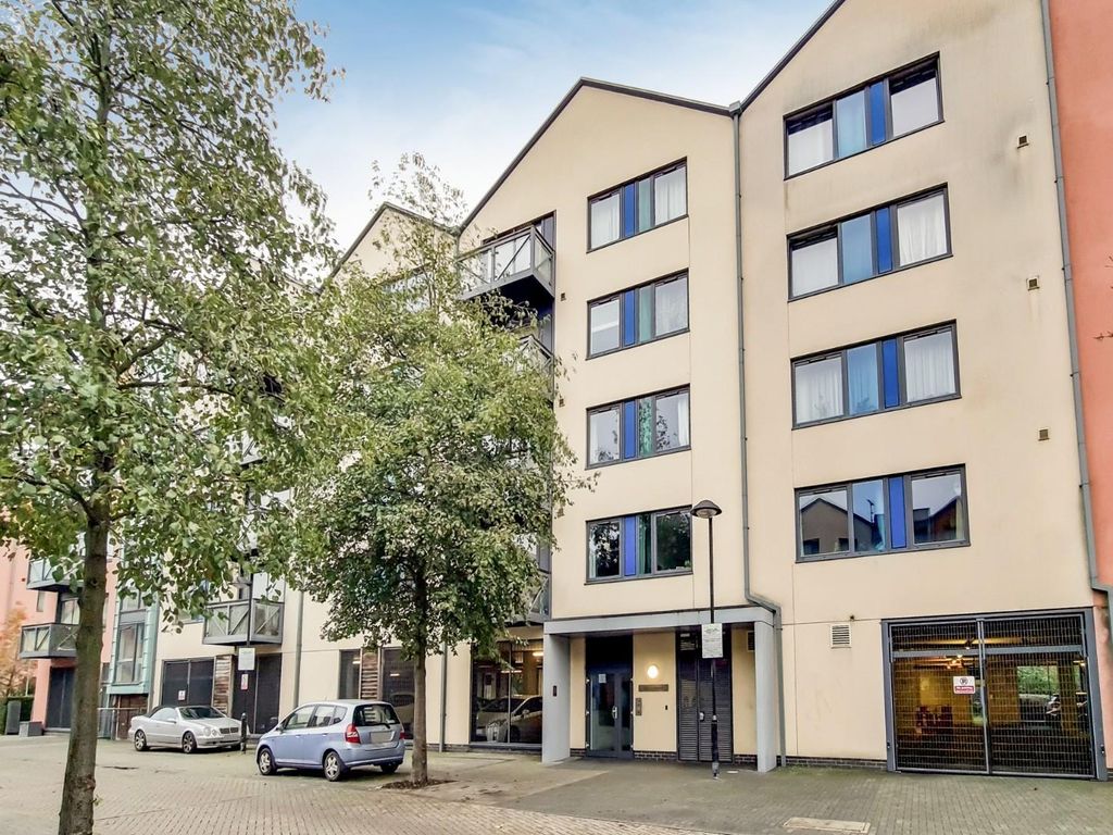 2 bed flat for sale in Union Lane, Isleworth TW7 - Zoopla