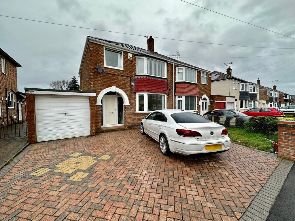 3 Bed Semi Detached House For Sale In Ridgewood Avenue Edenthorpe