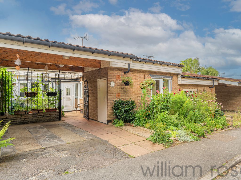 2 bed terraced bungalow for sale in Wood Lane, Woodford Green IG8, £ ...