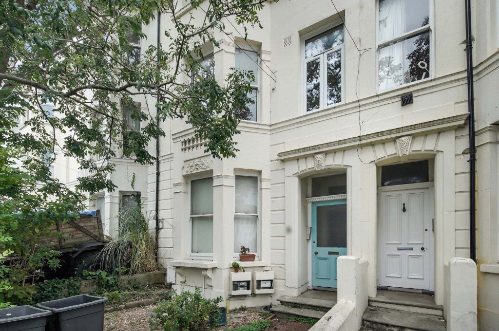 2 bed flat for sale in Ditchling Rise, Brighton BN1 - Zoopla