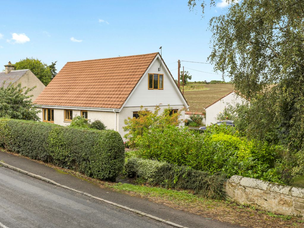 3 bed detached house for sale in Talisker, Pencaitland EH34, £315,000 ...