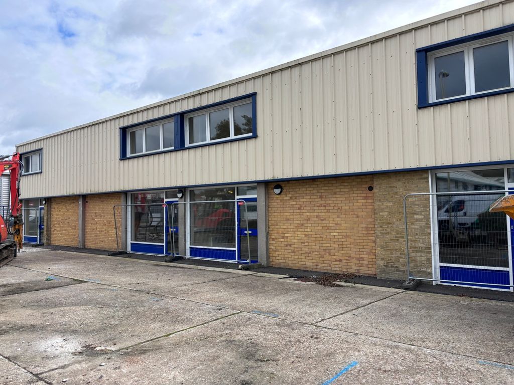 Grove Business Park, Budds Lane, Romsey, Hampshire SO51, Light ...