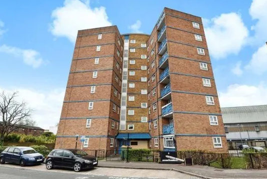1 bed flat to rent in Boleyn Road, London E6 - Zoopla