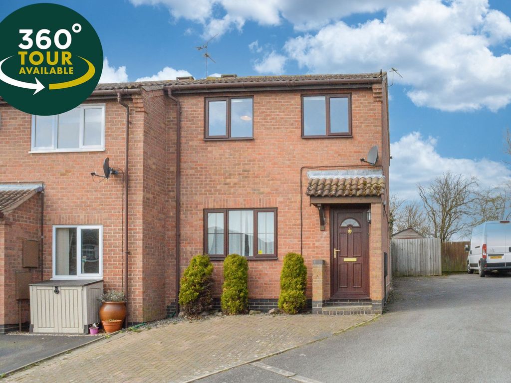 3 Bed Town House To Rent In Saxondale Road Wigston Harcourt Leicester
