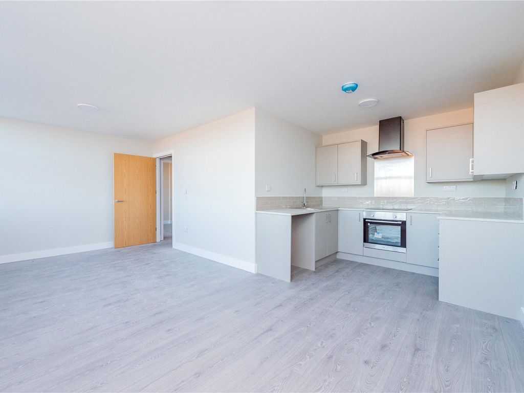 2 bed flat to rent in Glebe Street, Wellington, Telford, Shropshire TF1 ...