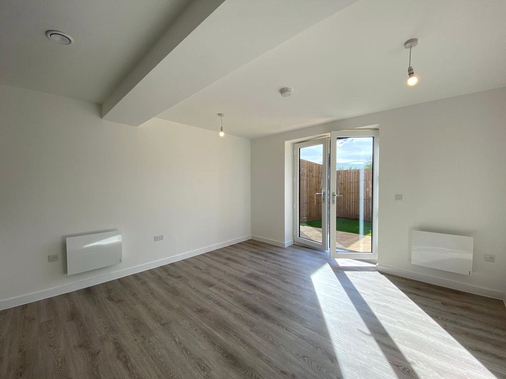 1 bed flat to rent in Parkes Avenue, Balsall Heath, Birmingham, West ...