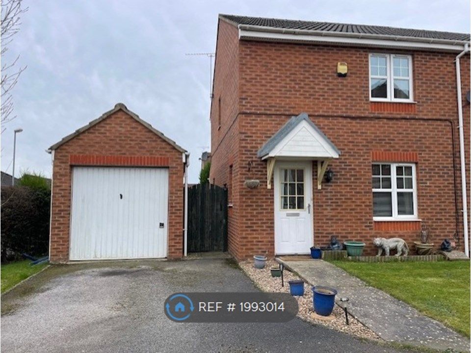 3 Bed Semi Detached House To Rent In Airedale Drive Bridlington Yo16